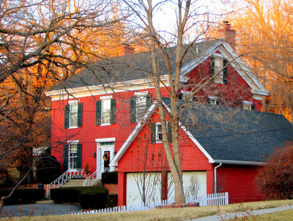 Home Restorations: 21 Bloggers Turn Old Houses Into Awesome Homes
